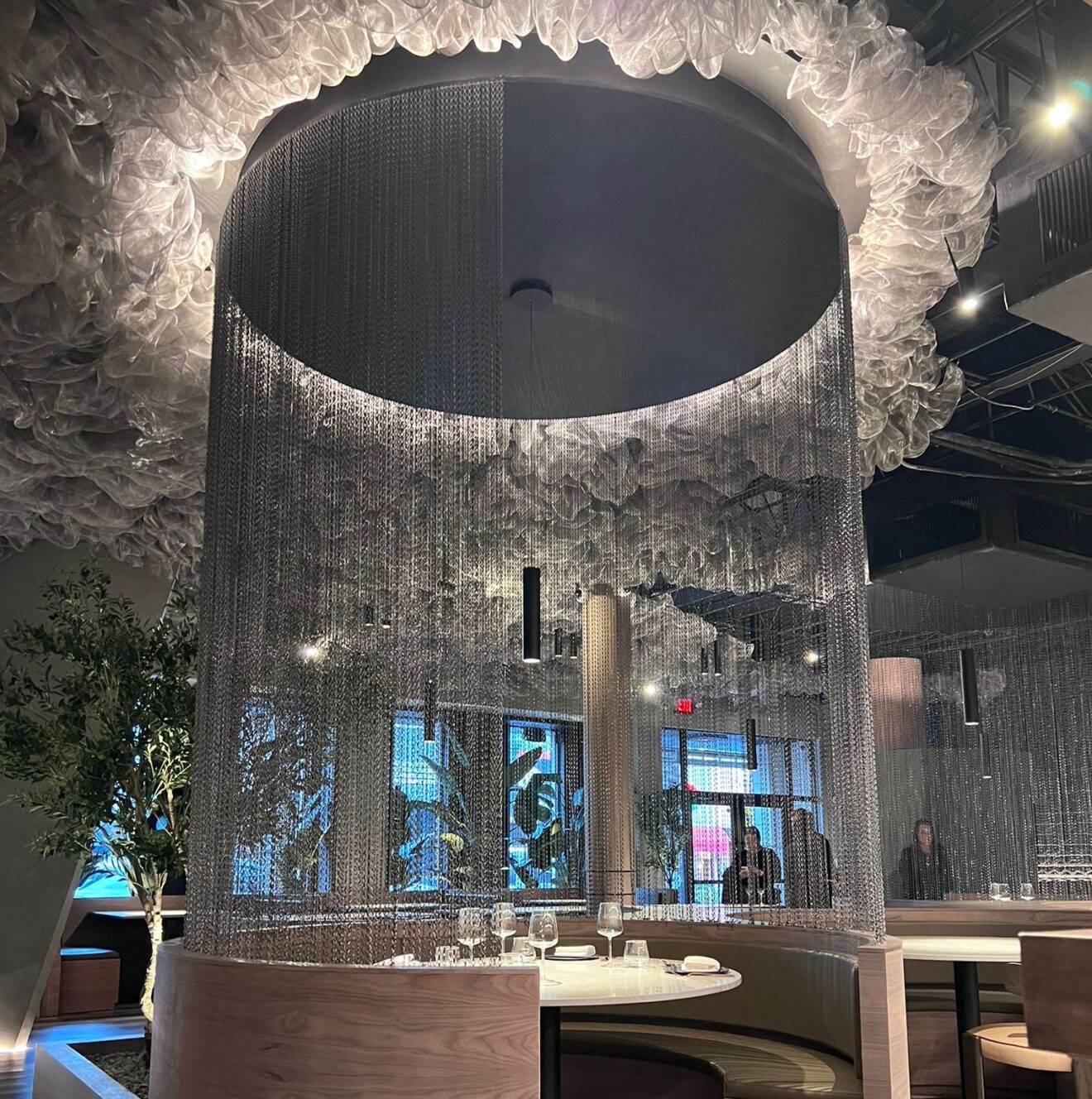 New Modern Japanese Kosher Restaurant in Miami: HIKARI • YeahThatsKosher